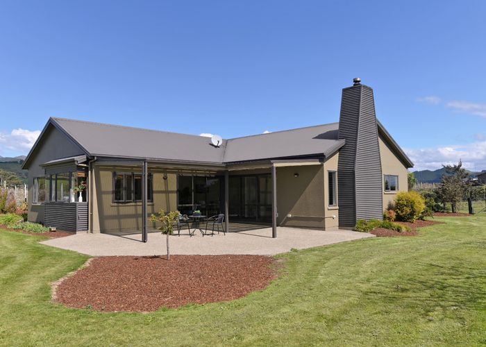 Free property data for 415 MAIN RD STOKE, Stoke, NELSON - homes.co.nz