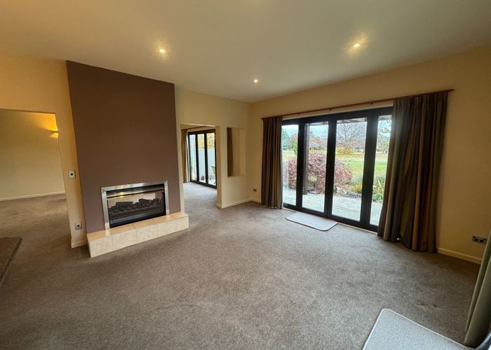 For rent | 7/7 Villa Lane, Wanaka, Wanaka, Otago - homes.co.nz