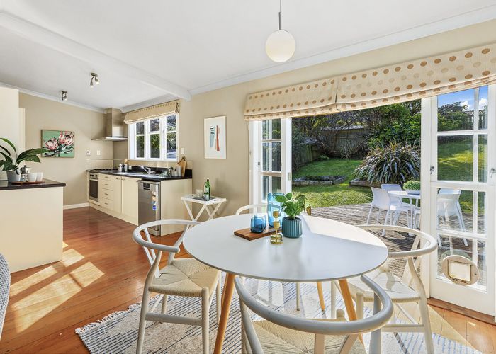 Free property data for 31 Tarikaka Street, Ngaio, Wellington - homes.co.nz