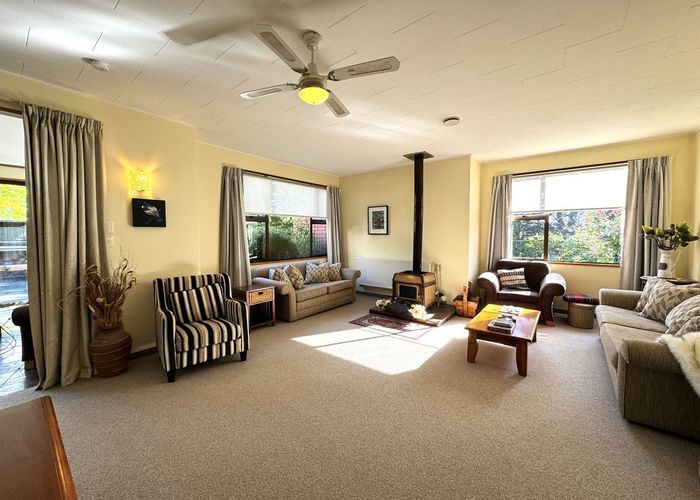 Free property data for 7 Clifford Street, Balclutha - homes.co.nz