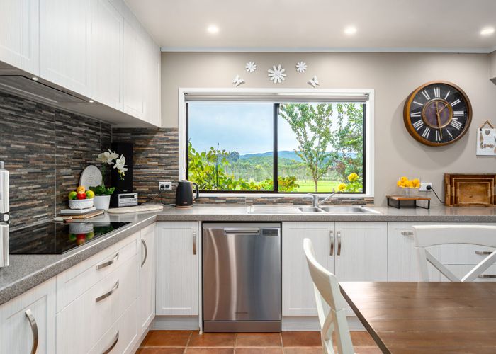 Recently sold | 133 Mangaroa Valley Road, Mangaroa, Upper Hutt - homes ...