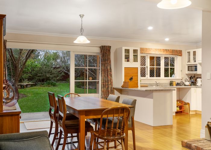 Free property data for 23 Mountain View Road, Morningside, Auckland ...