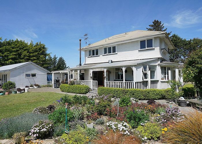 Free property data for 418 TWO CHAIN RD, Burnham, BURNHAM - homes.co.nz