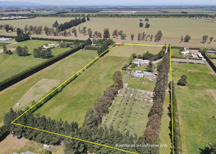 Free property data for 418 TWO CHAIN RD, Burnham, BURNHAM - homes.co.nz