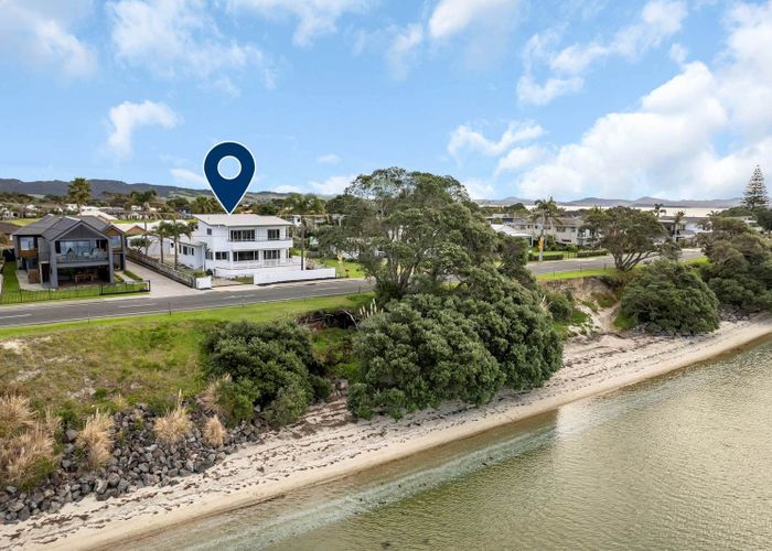 Recently sold | 237 One Tree Point Road, One Tree Point - homes.co.nz