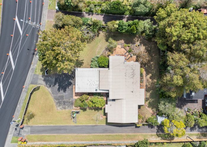 Free property data for 79 Sunnybrae Road, Hillcrest, Auckland - homes.co.nz