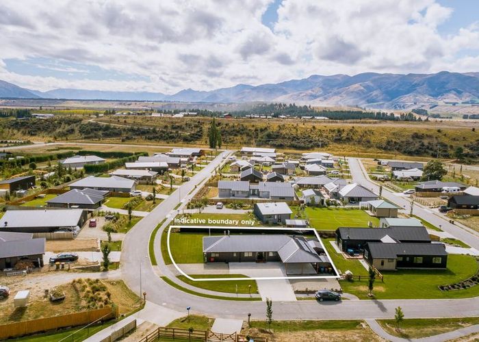 Free property data for 15 Cooper Crescent, Luggate, Wānaka - homes.co.nz