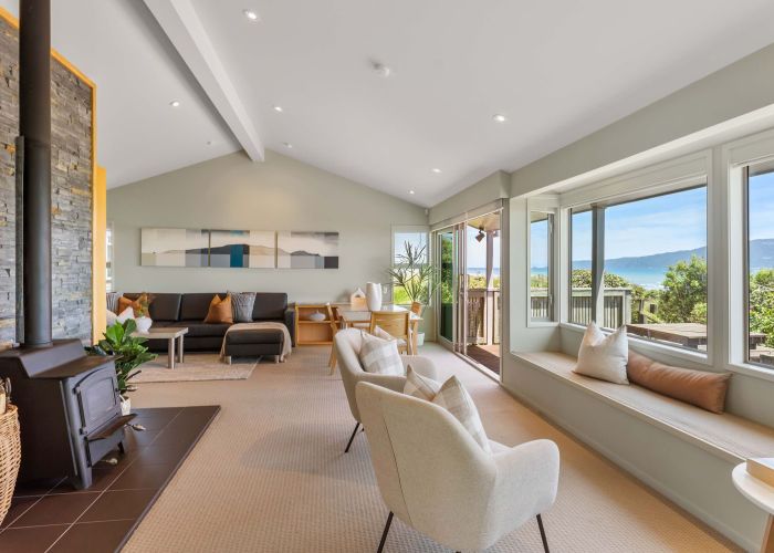 For sale | 93 Field Way, Waikanae Beach, Kapiti Coast, Wellington ...