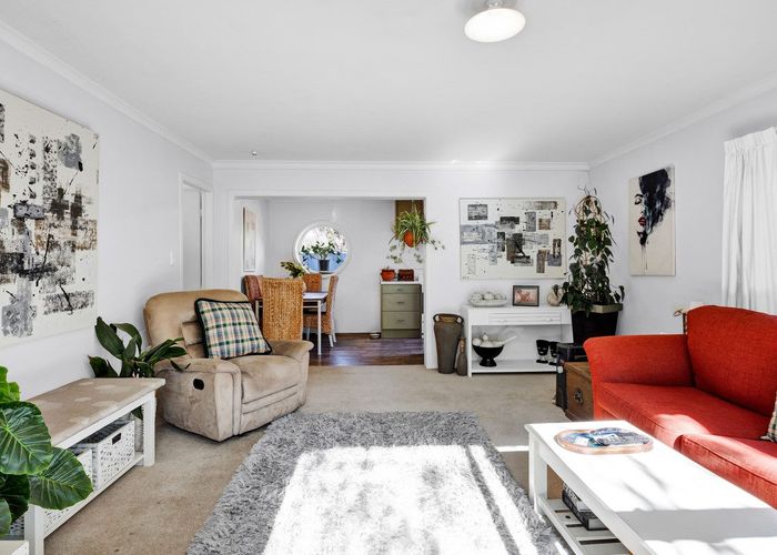 Free property data for 17 Bulkeley Terrace, New Plymouth, New Plymouth ...