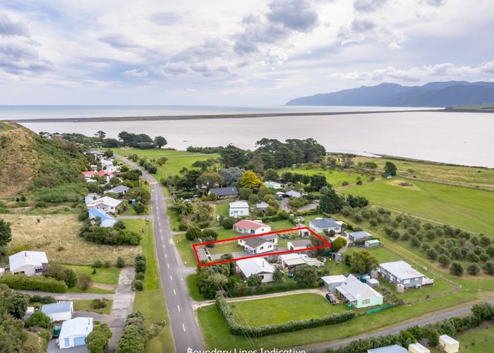 Free property data for 89 Lake Ferry Road, Lake Ferry - homes.co.nz