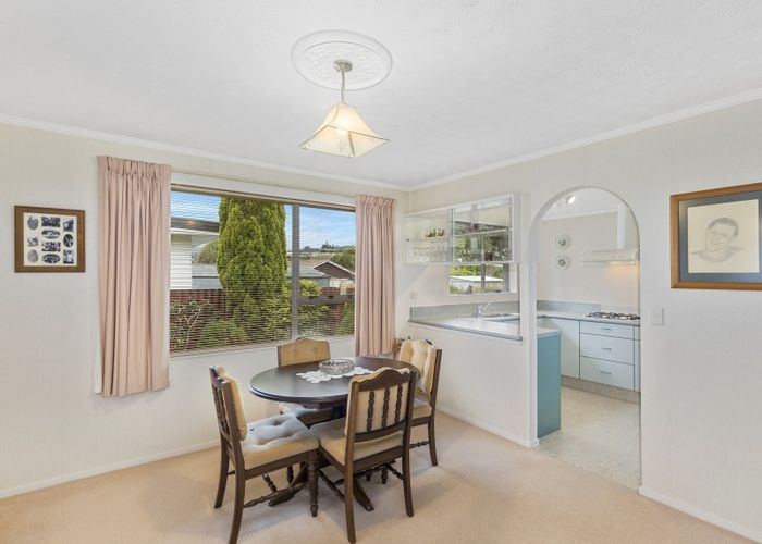 Free property data for 2/265 Stokes Valley RD, STOKES VALLEY, LOWER ...