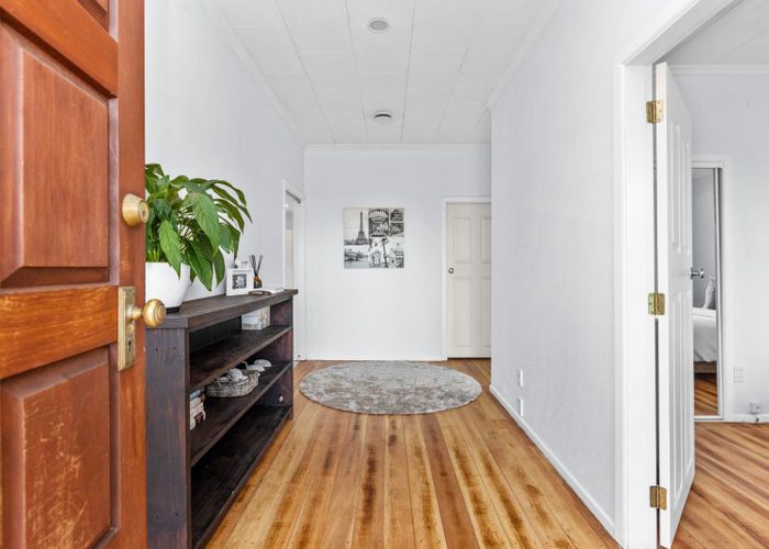 Free property data for 209 Riverslea Road South, Ākina, Hastings ...