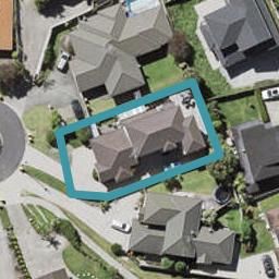 Free property data for 18 Malin Place, Pinehill, Auckland - homes.co.nz