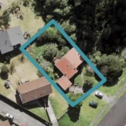 Free property data for 5 Holmes Drive, West Harbour, Auckland - homes.co.nz