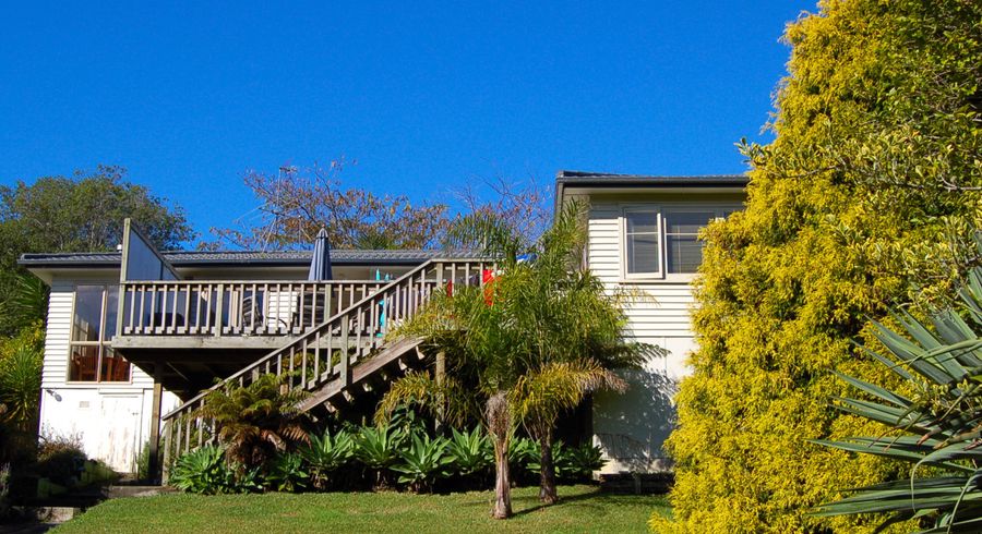 Free property data for 629 Swanson Road, Swanson, Auckland - homes.co.nz