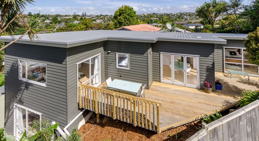 Free property data for 12A Jayne Place, Torbay, Auckland - homes.co.nz