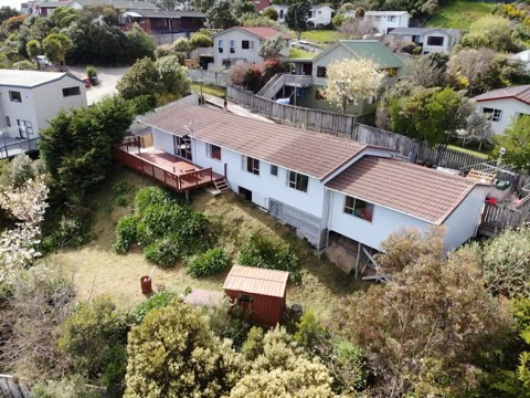 Free property data for 58 Mercury Way, Whitby, Porirua - homes.co.nz