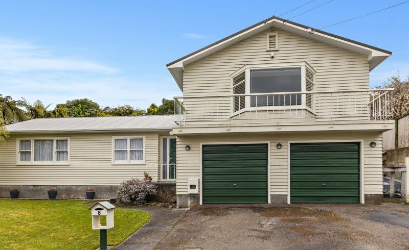 Free property data for 8 Bedford Grove, Kelson, Lower Hutt - homes.co.nz