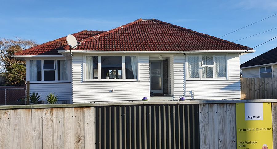 Free property data for 56 Power Street, Levin, Levin - homes.co.nz