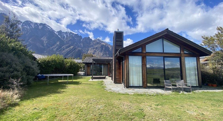 Free property data for 3 Reading Court, Jacks Point, Queenstown - homes ...