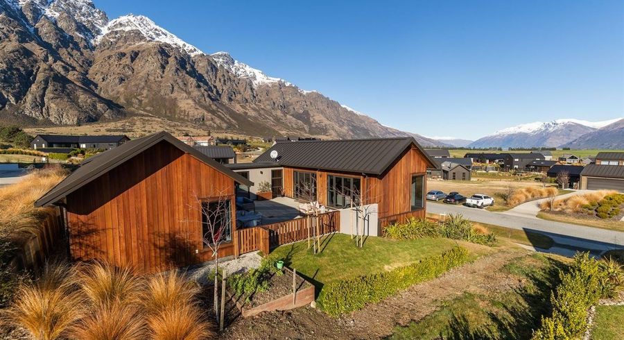 Free property data for 5 Hackett Road, Jacks Point, Queenstown - homes ...