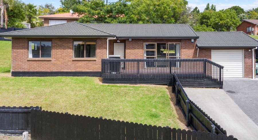 Free property data for 6 Sherpa Place, Massey, Auckland - homes.co.nz