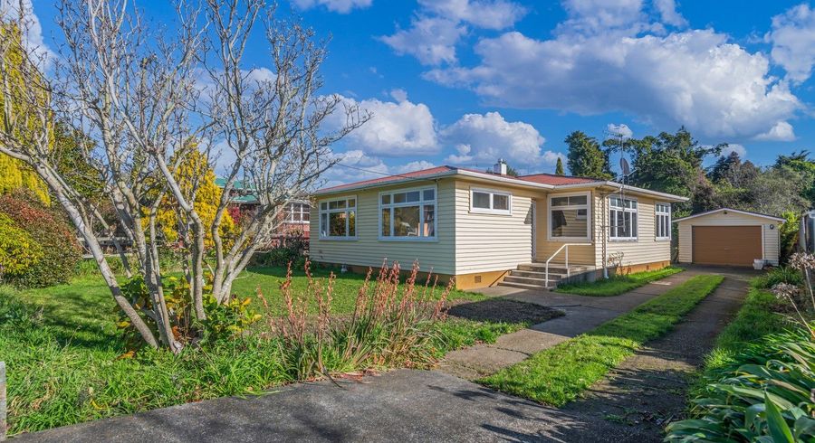 Free property data for 6 Maunder Street, Marton - homes.co.nz