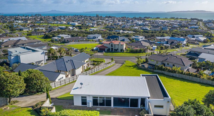 Free property data for 31 Liberty Crescent, Beachlands, Auckland ...