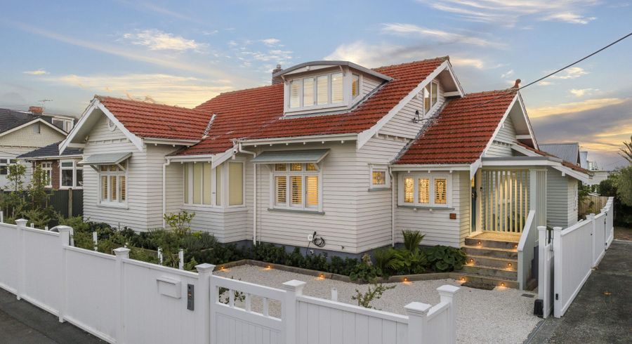 Free property data for 48 Calliope Road, Devonport, Auckland - homes.co.nz