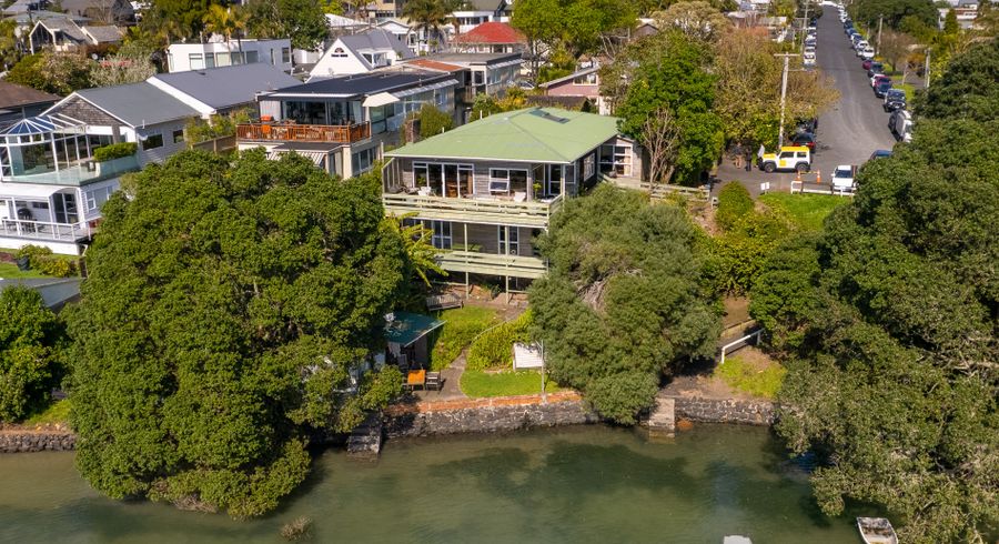 Free property data for 29 Rawene Avenue, Westmere, Auckland - homes.co.nz