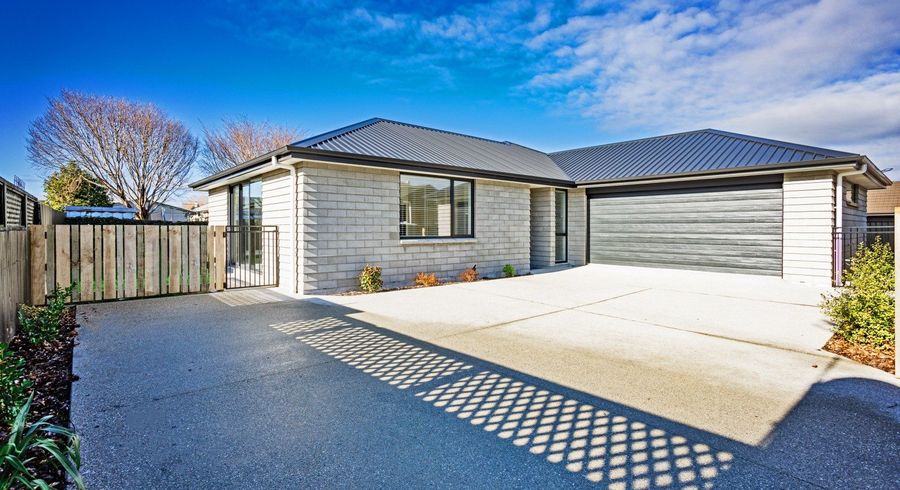 For sale | 25 Salford Street, Windsor, Invercargill, Southland - homes ...