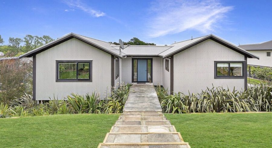 Free property data for 37 Whitaker Street, Te Aroha, Te Aroha - homes.co.nz