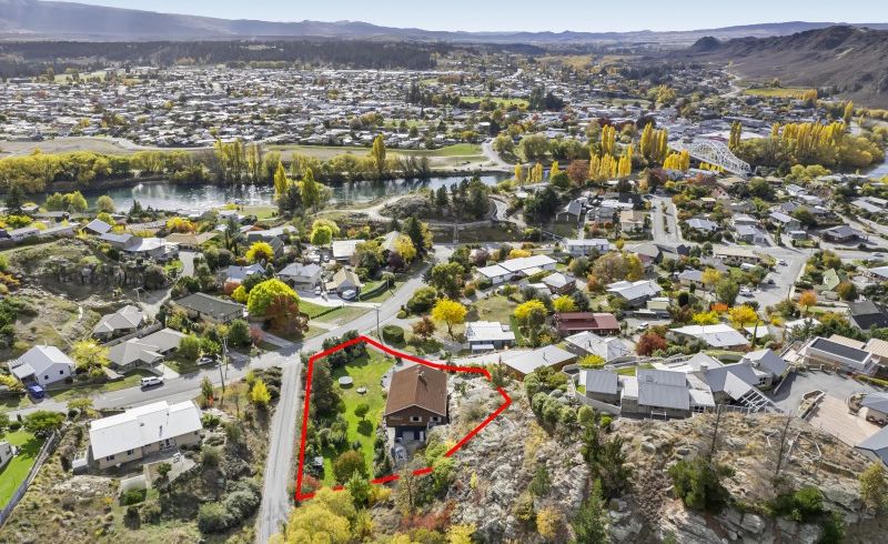 Free property data for 10 Aronui Road, Bridge Hill, Alexandra - homes.co.nz