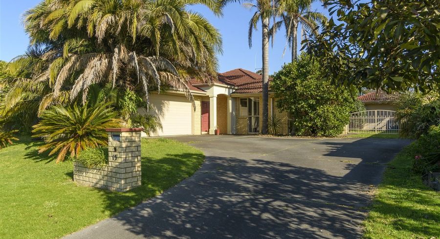 Free property data for 15 Caspian Place, Papamoa Beach, Papamoa - homes ...