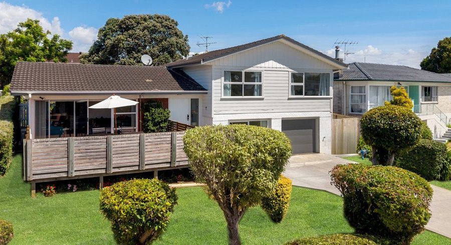 Free property data for 22 Archmillen Avenue, Pakuranga Heights ...