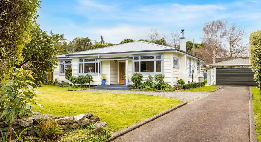 Free property data for 6 Terrace End, Lansdowne, Masterton - homes.co.nz