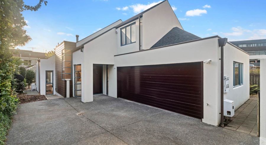 Free property data for 11B Clonbern Road, Remuera, Auckland - homes.co.nz