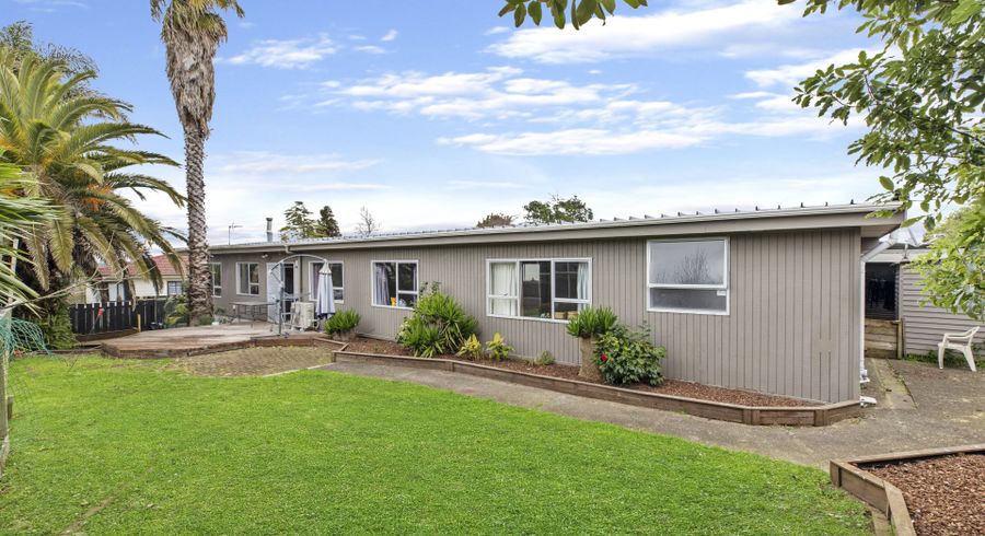 Free property data for 144 Coxhead Road, Wattle Downs, Auckland - homes ...