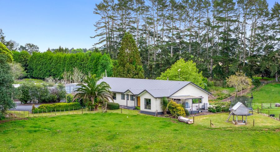 For sale | 90 Fahey Road, Bombay, Franklin, Auckland - homes.co.nz