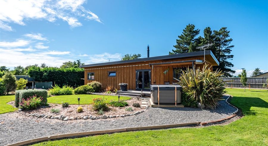 Free property data for 5 Cross Street, Coalgate, Coalgate - homes.co.nz