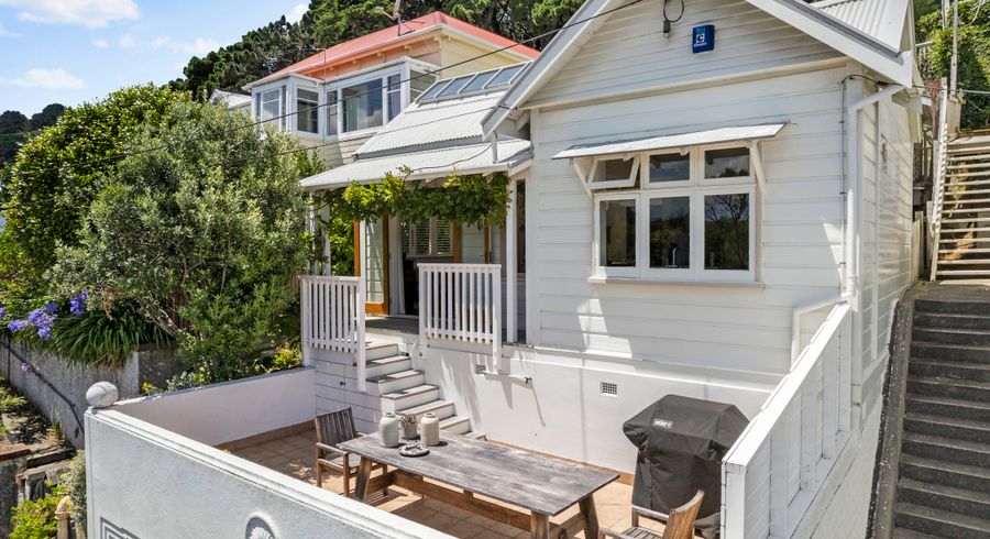 Free property data for 19 Scarborough Terrace, Mount Victoria ...