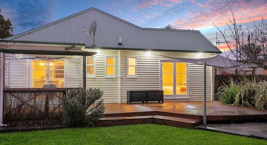 Free property data for 18 Glenroy Street, Woolston, Christchurch ...