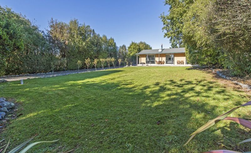 Free property data for 1707 Cust Road, Cust, Cust - homes.co.nz