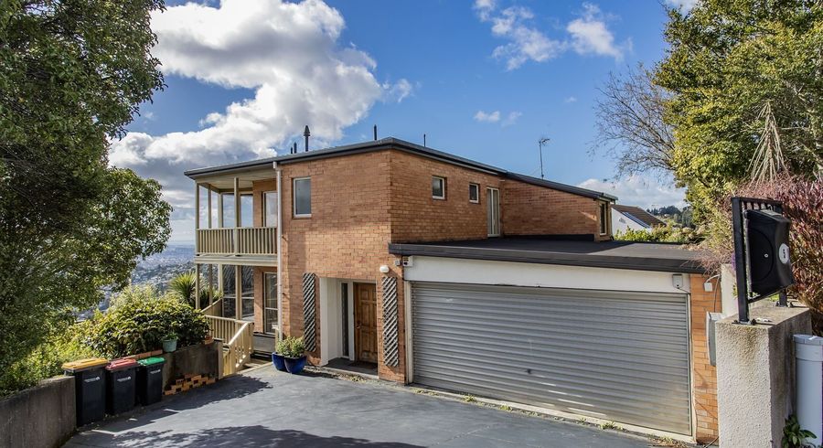 Recently sold | 5 Harry Ell Drive, Cashmere, Christchurch - homes.co.nz