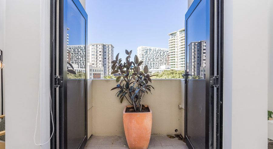 Free property data for 11J/23 Emily Place, Auckland Central, Auckland ...