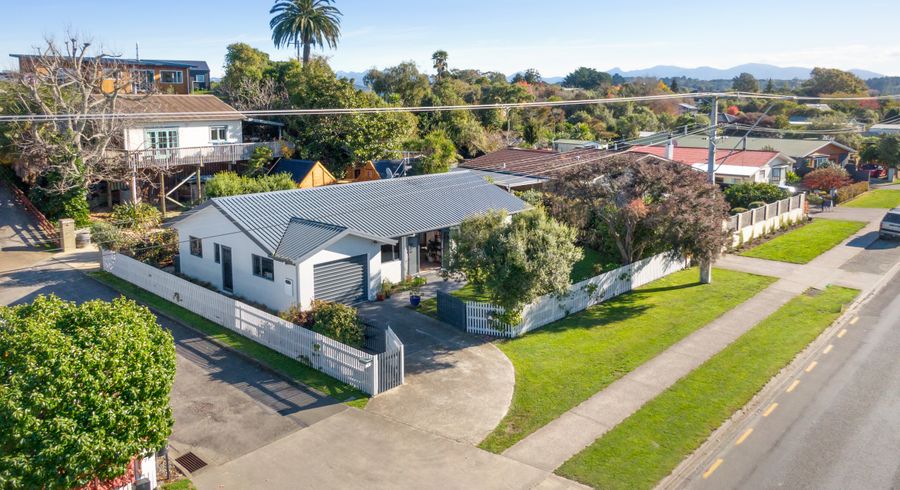 Free property data for 77 Aranui Road, Mapua - homes.co.nz