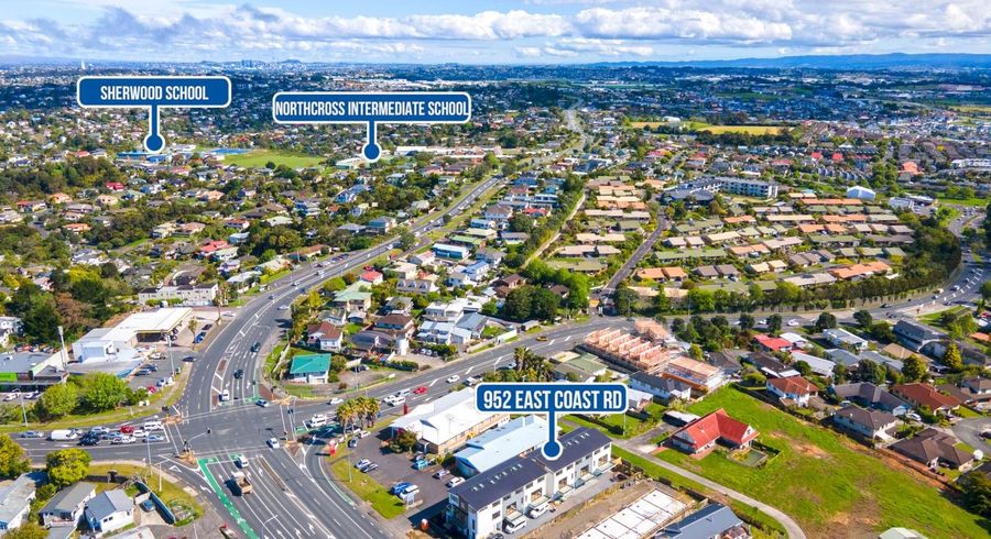 Free property data for 952A East Coast Road, Northcross, Auckland ...