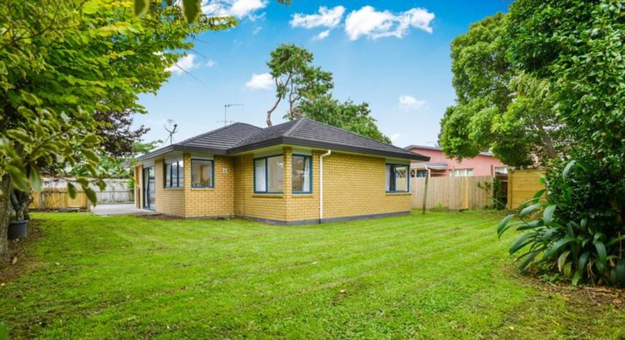 Free property data for 41 Manuroa Road, Takanini, Auckland - homes.co.nz