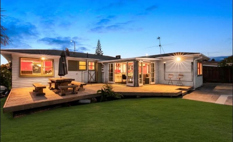 Free property data for 127 Rowandale Avenue, Manurewa, Auckland - homes ...