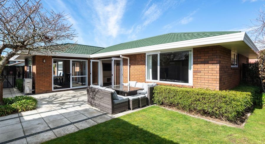 Free property data for 46 Regency Crescent, Redwood, Christchurch ...